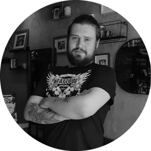 Mistrz tatuażu Mark Moroz | VeAn Poland